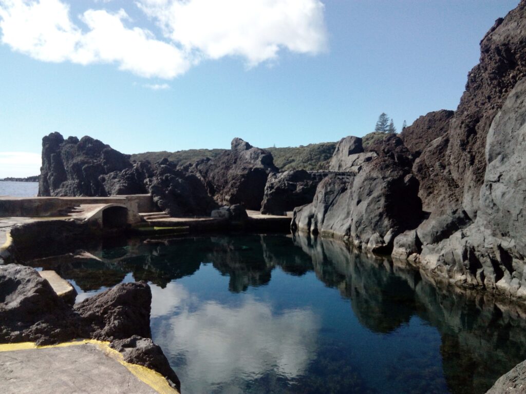 Piscinas Varadouro – Explore Faial